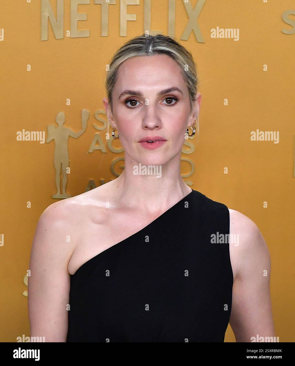Ruth Bradley attends the 31st Annual Screen Actors Guild Awards at ...