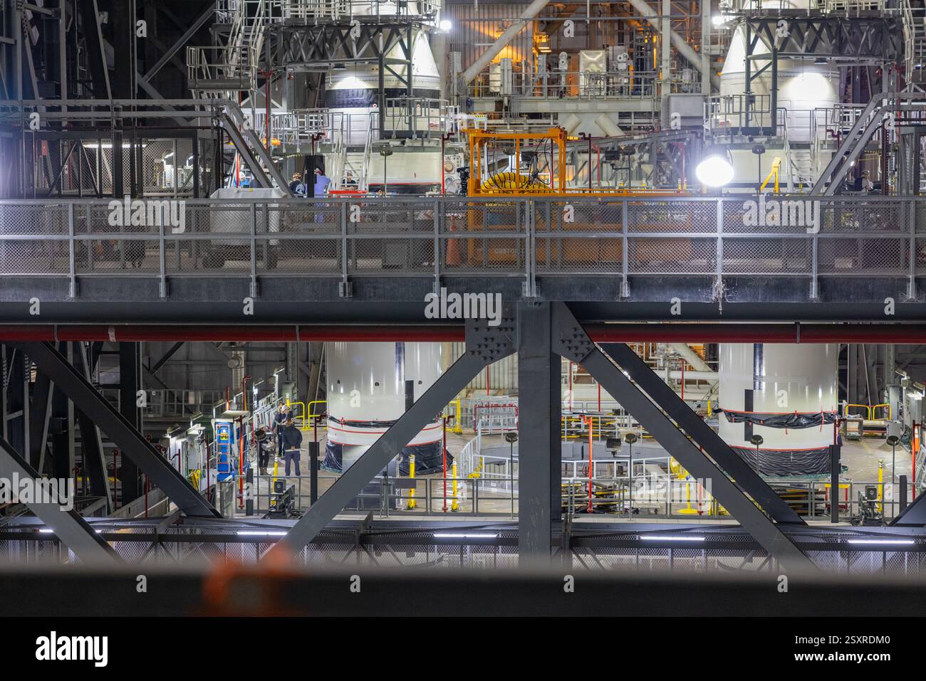 Views from the 5th & 16th floors NASA VAB Verticle Assembly Building of ...