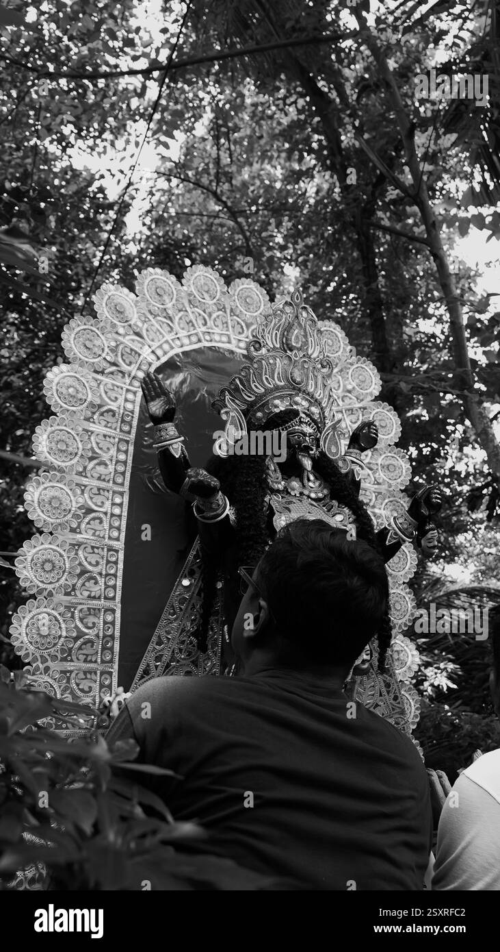 Fierce, fearless, and divine—Goddess Kali, the embodiment of power and ...