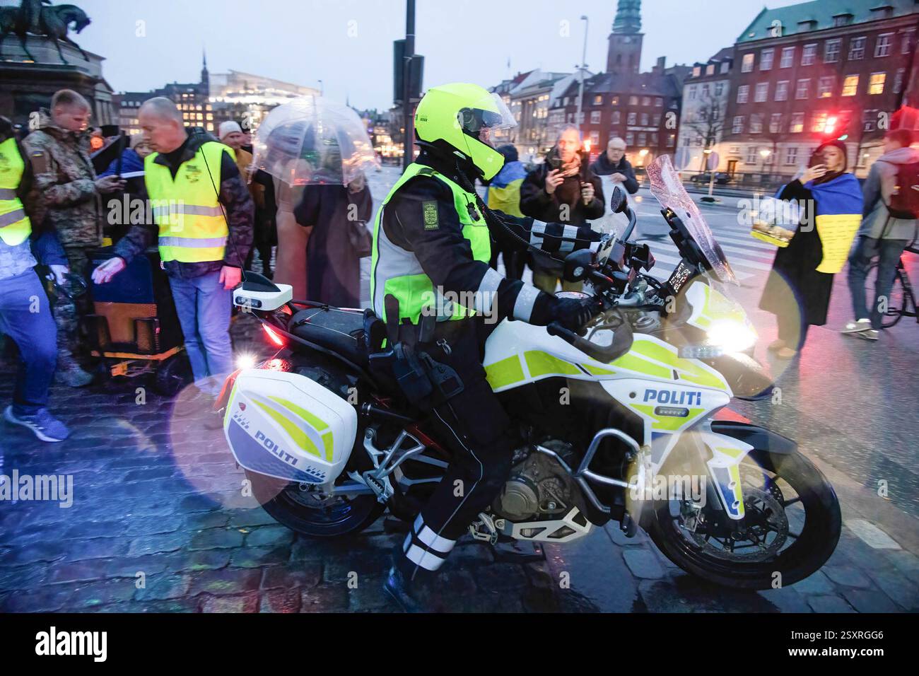 Copenhagen, Denmark. 24th Feb, 2025. A police officer rides a ...
