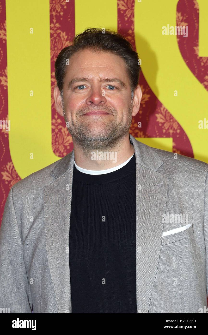 Max Giermann beim Premieren Event der neuen ARD Comedy Serie „Ghosts ...