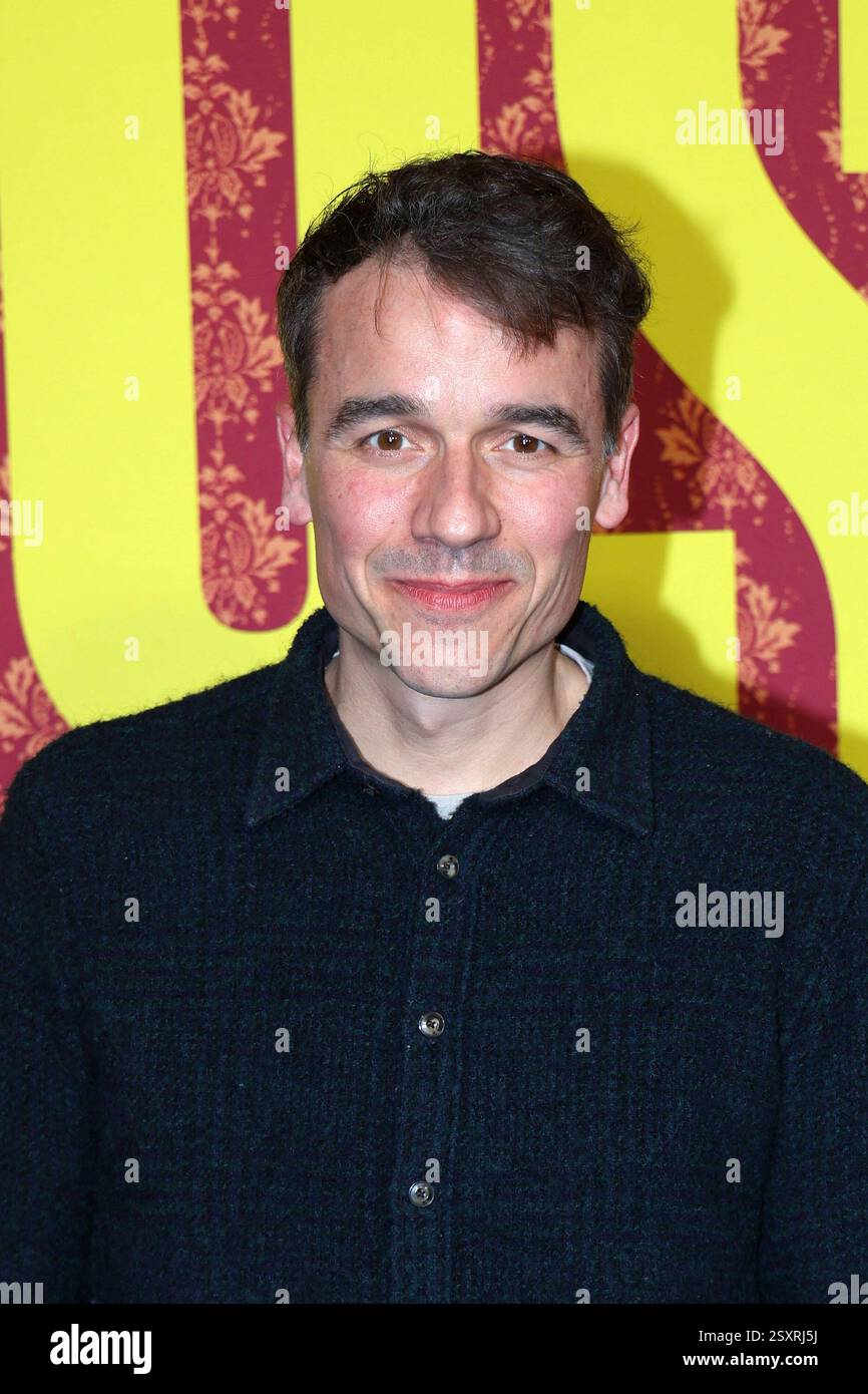 Alexander Khuon beim Premieren Event der neuen ARD Comedy Serie „Ghosts ...