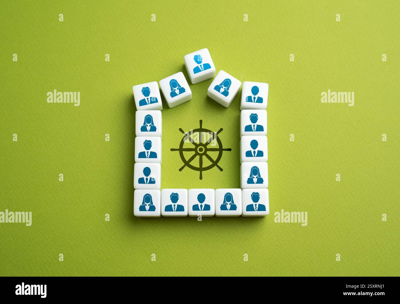 Team building and group cooperation. Strengthening teamwork ...