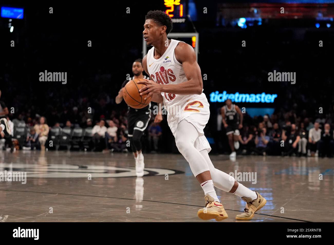 Cleveland Cavaliers' De'Andre Hunter (12) during the first half of an ...