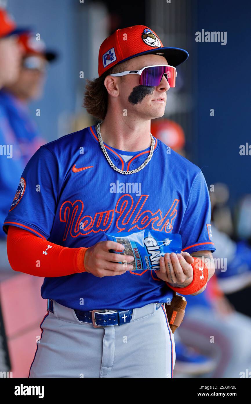 WEST PALM BEACH, FL - FEBRUARY 25: New York Mets shortstop Jett ...