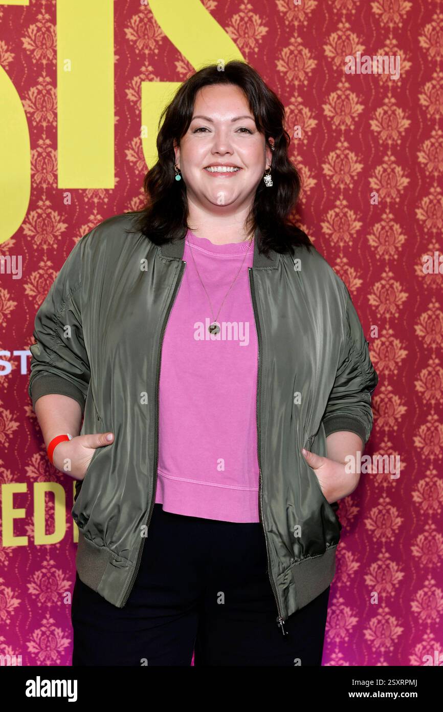 Schauspielerin Sarah Victoria Schalow bei der Premiere der Comedy-Serie ...