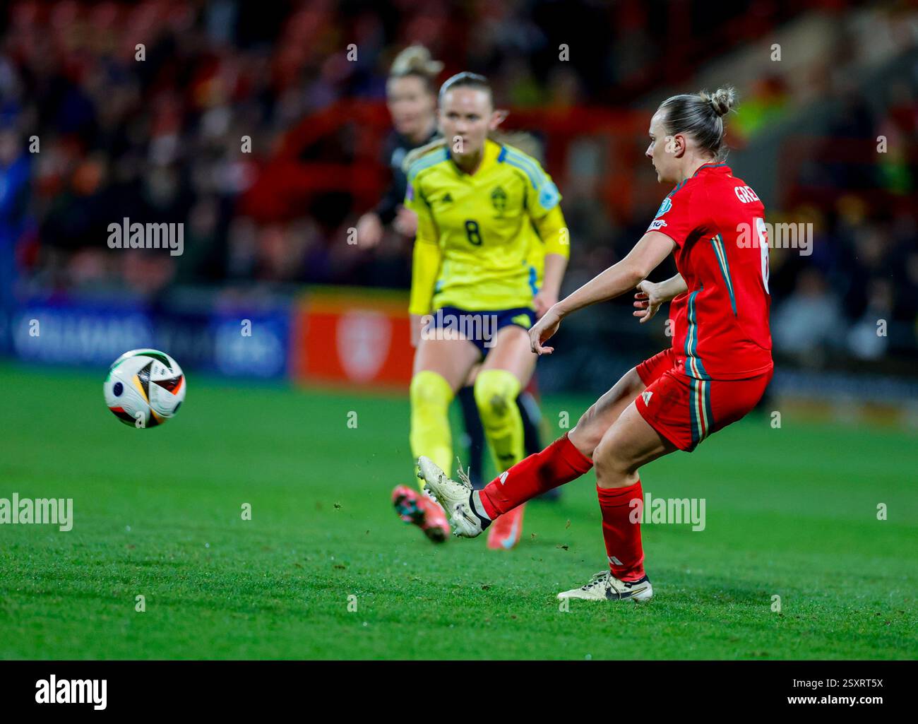 SToK Cae Ras, Wrexham, UK. 25th Feb, 2025. UEFA Womens Nations League ...