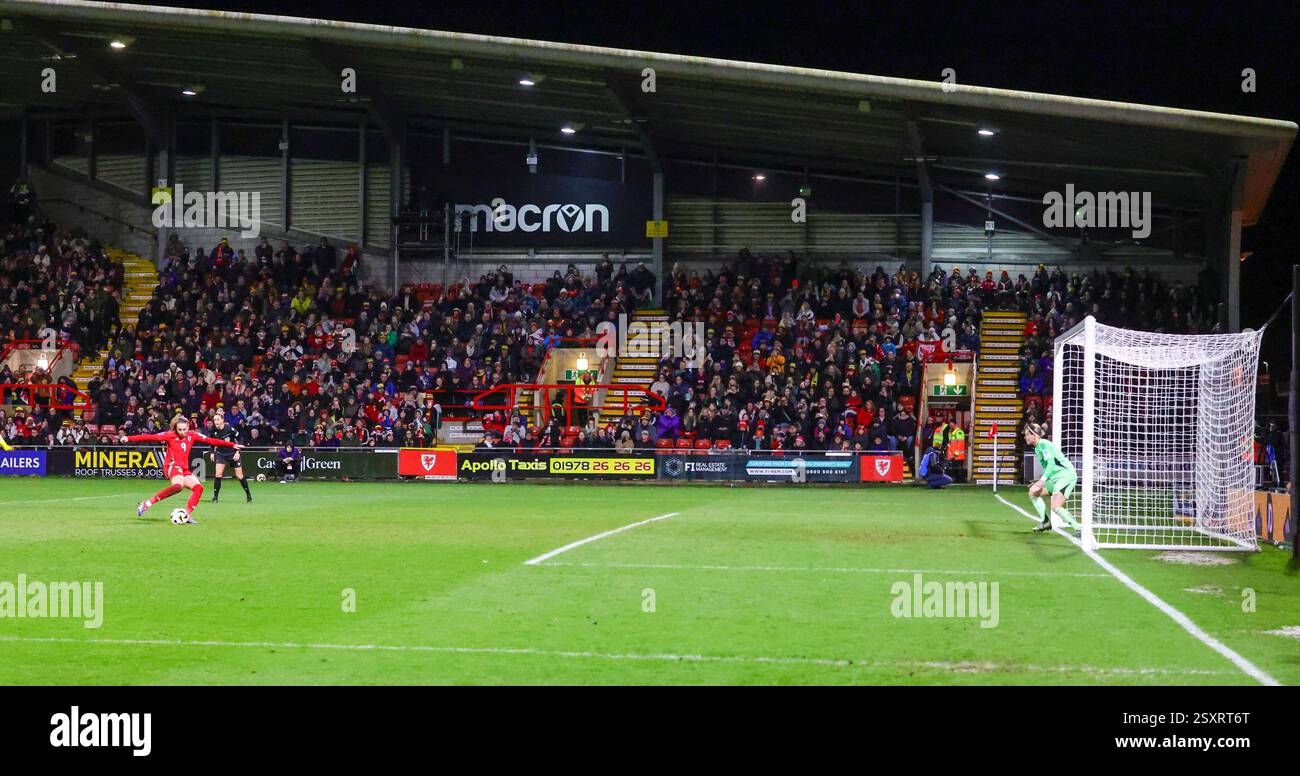 SToK Cae Ras, Wrexham, UK. 25th Feb, 2025. UEFA Womens Nations League ...