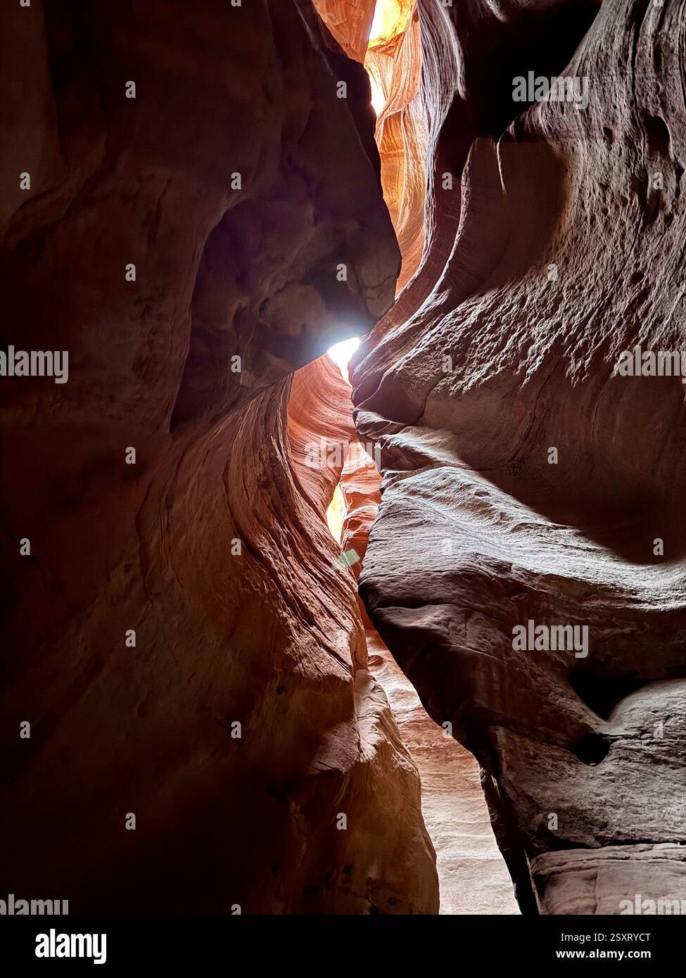 Light through slot canyon Stock Photo - Alamy