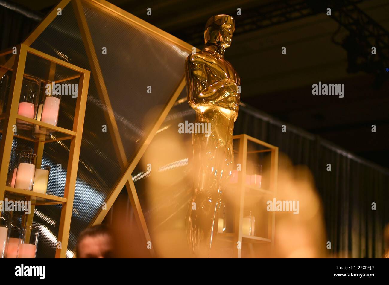 Oscar statue pictured during the Oscars Governors Ball press preview on ...