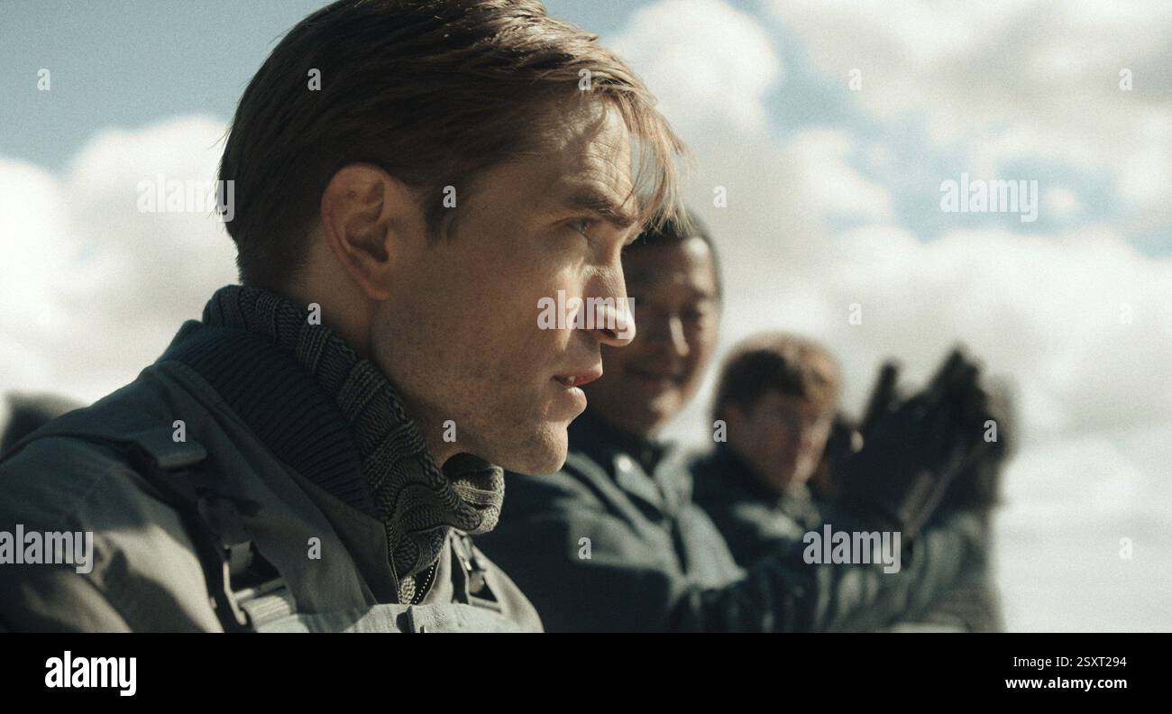 MICKEY 17, Robert Pattinson, 2025. © Warner Bros. / Courtesy Everett ...