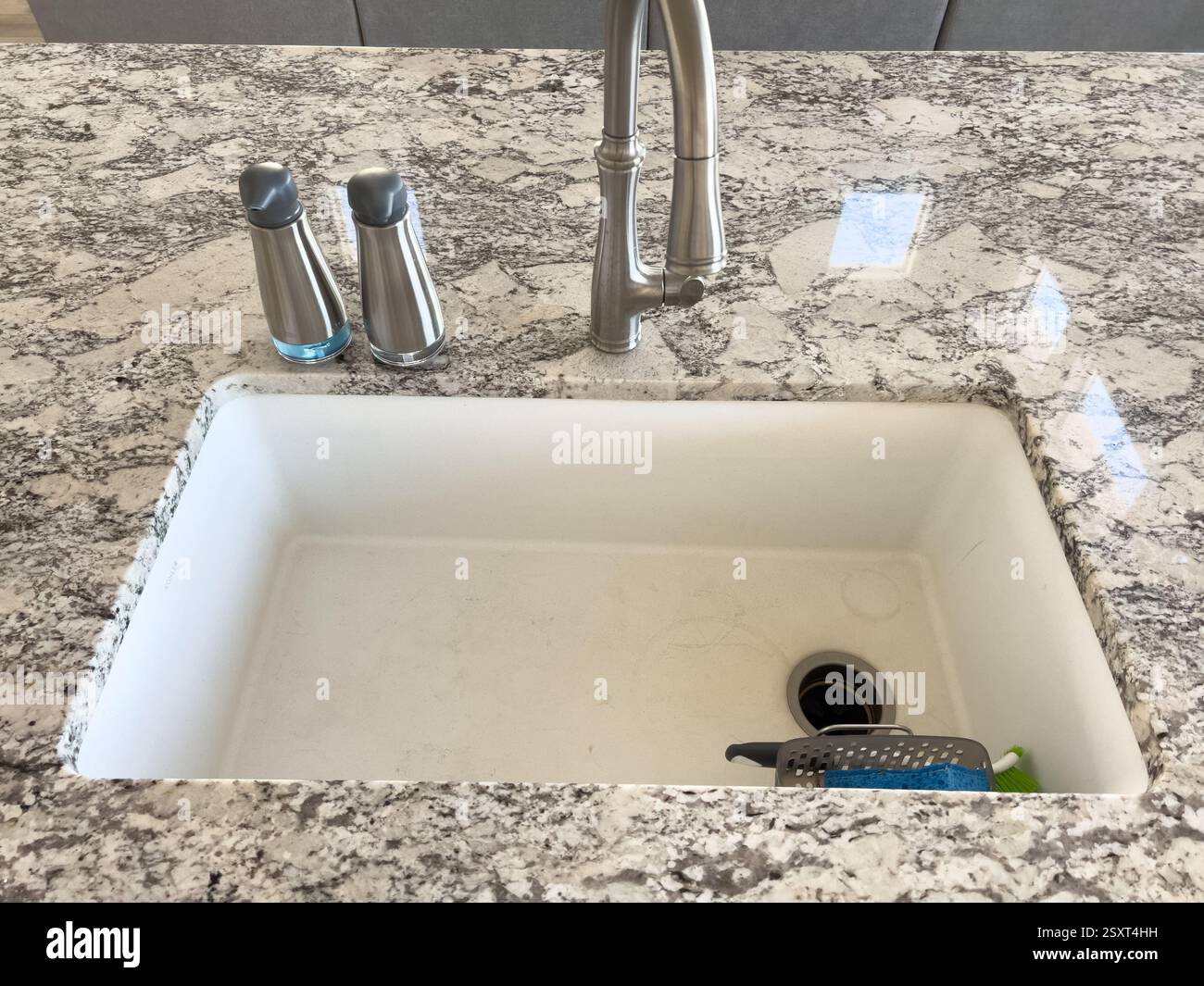 Modern Kitchen Sink With Granite Countertop Stock Photo - Alamy