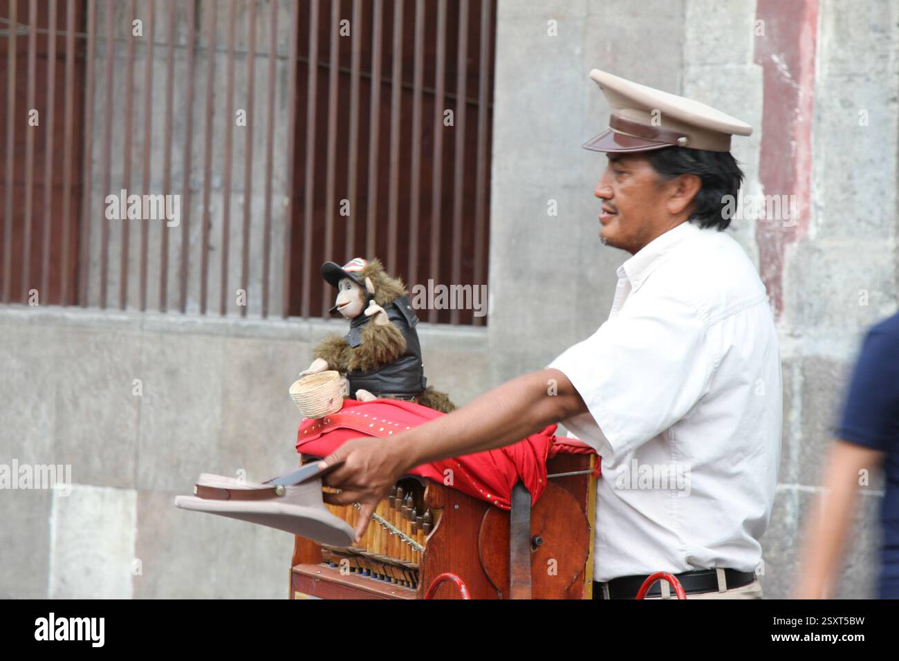 Mexico City, Mexico; 11 10 2017; An organillero playing the organillo ...