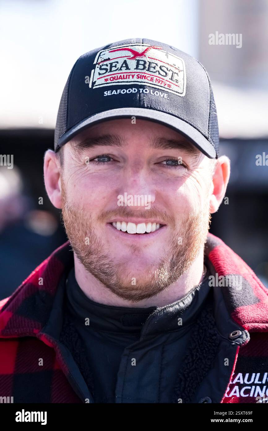 February 22, 2025-Hampton, GA: TY DILLON (10) of Welcome, NC qualifies ...
