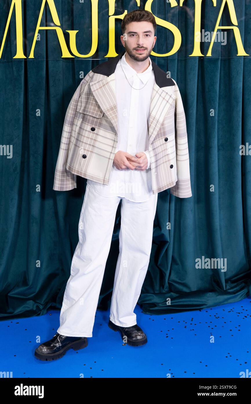 Jorge Vazquez attended 'Su Majestad' Premier at Circulo de las Bellas ...