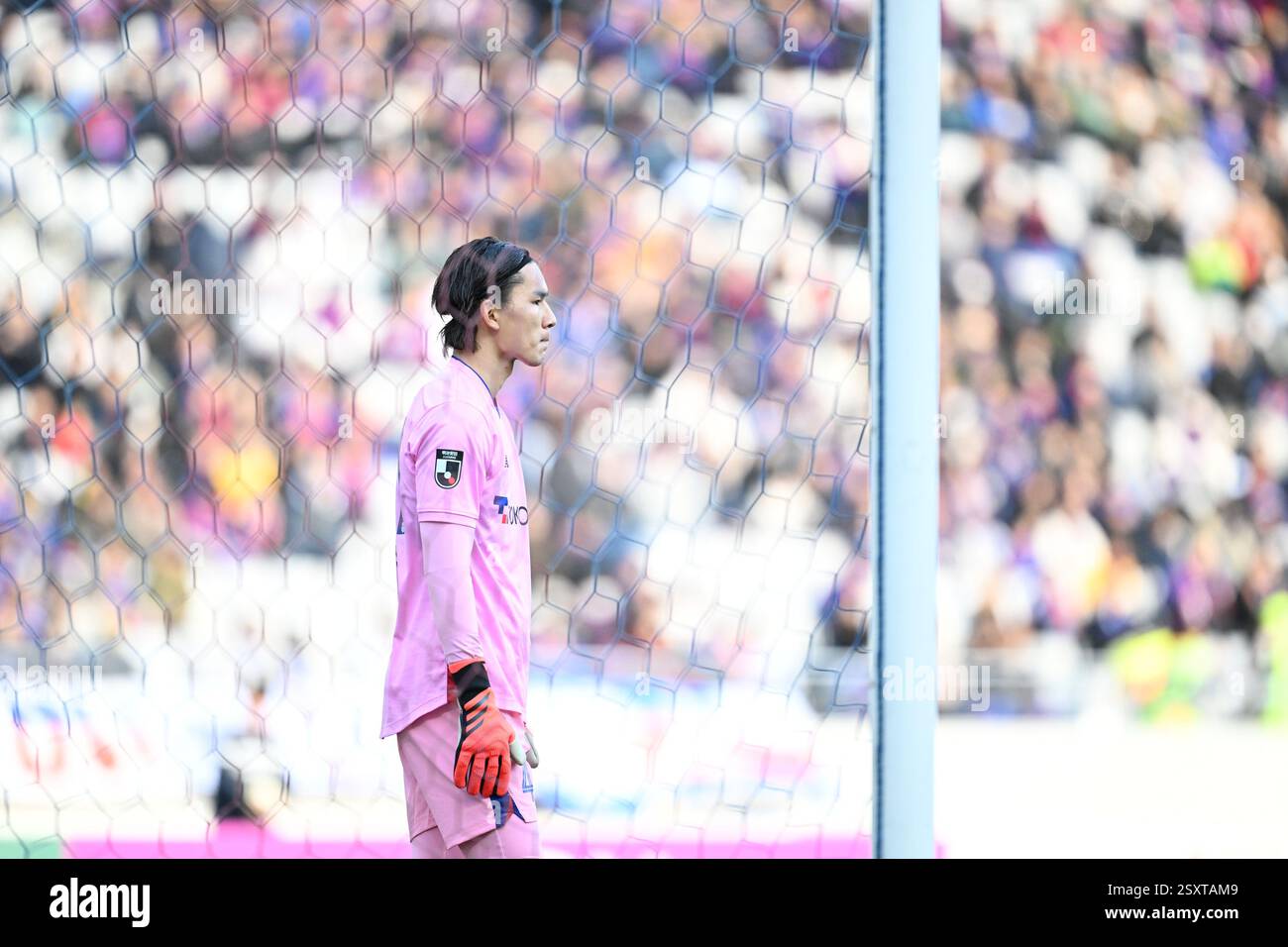 Ajinomoto Stadium, Tokyo, Japan. 22nd Feb, 2025. Taishi Brandon Nozawa ...