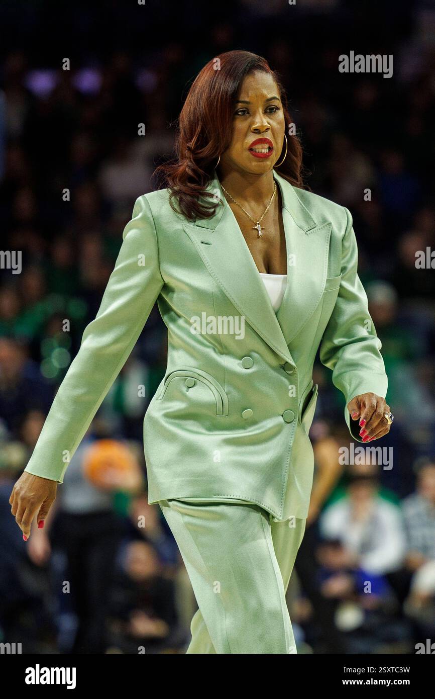 Notre Dame head coach Niele Ivey during the first half of an NCAA ...