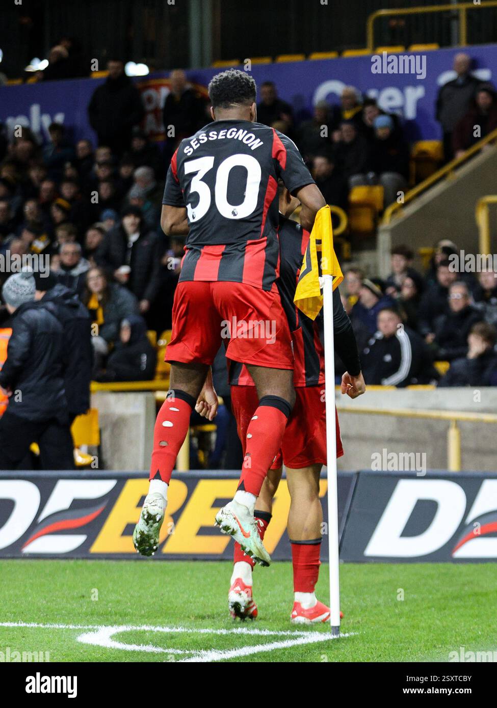 Wolverhampton, England, February 25th 2025: Rodrigo Muniz (9 Fulham ...