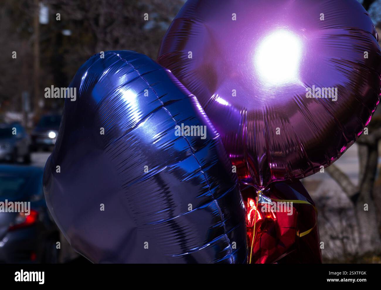 Balloons inflated helium hi-res stock photography and images - Alamy