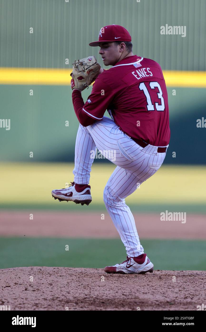 February 25, 2025: Razorback pitcher Steele Eaves (13) begins his wind ...
