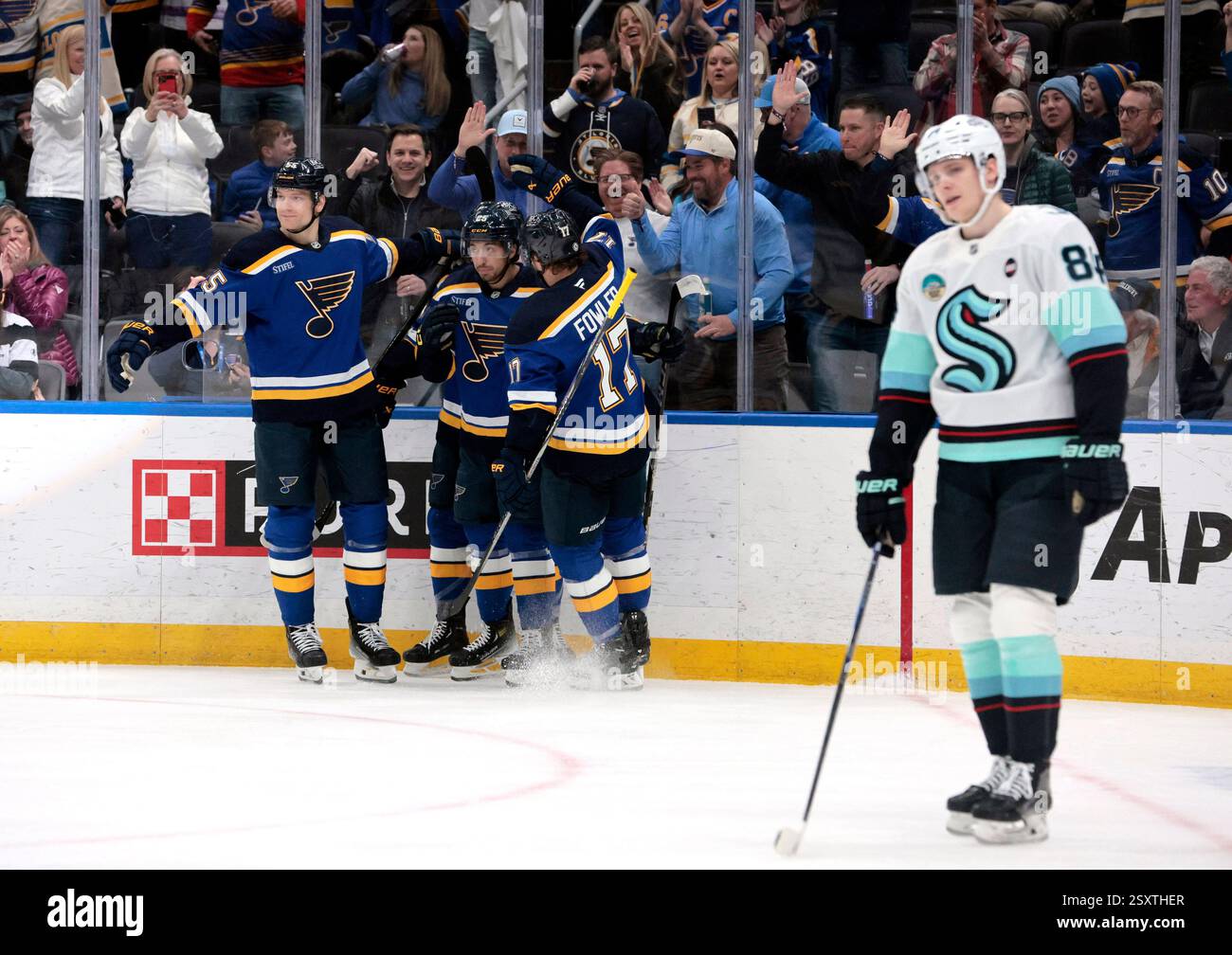 St. Louis Blues defenseman Colton Parayko (55) and Cam Fowler (17 ...
