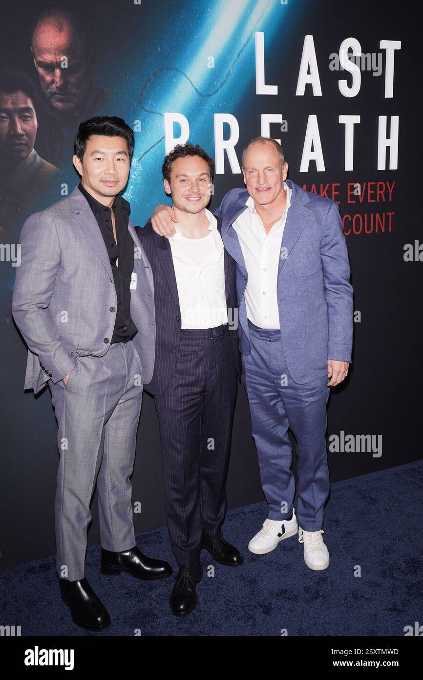 Ny. 25th Feb, 2025. Simu Liu, Finn Cole, Woody Harrelson at arrivals ...
