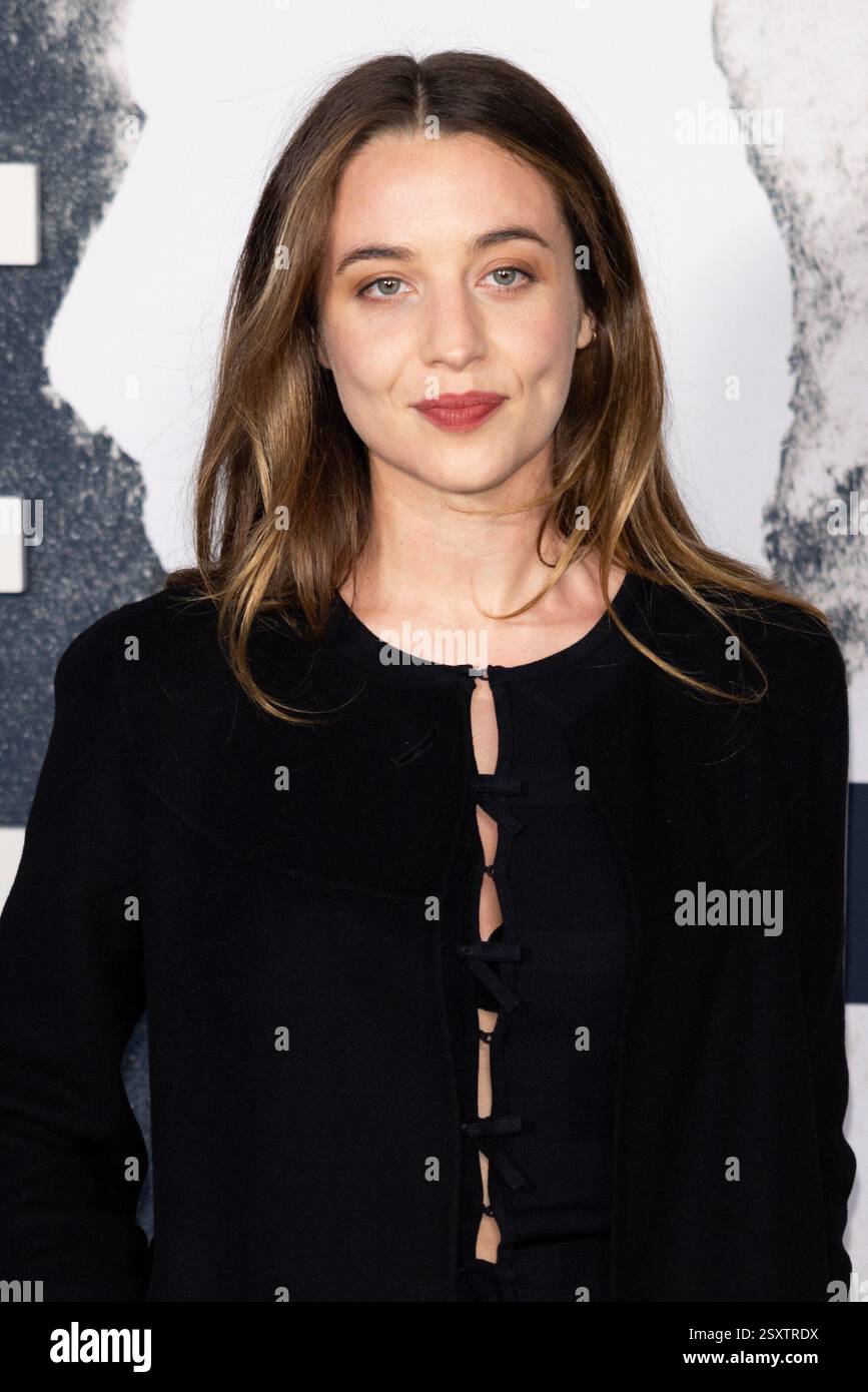 Ny. 25th Feb, 2025. Stella Baker at arrivals for DOPE THIEF Premiere, Regal Union Square, New ...