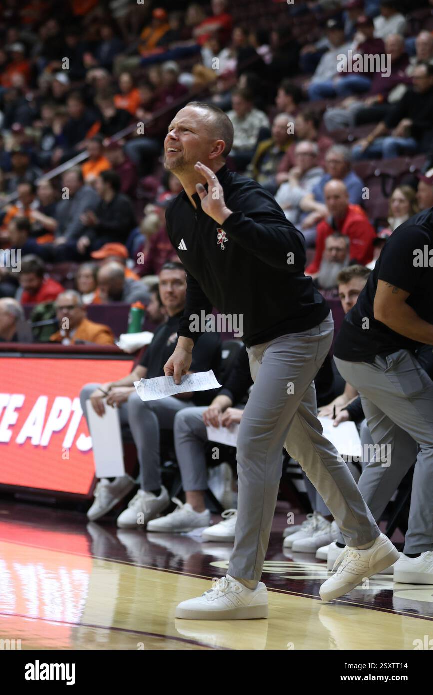 February 25, 2025: Louisville Cardinals head coach Pat Kelsey coaches ...