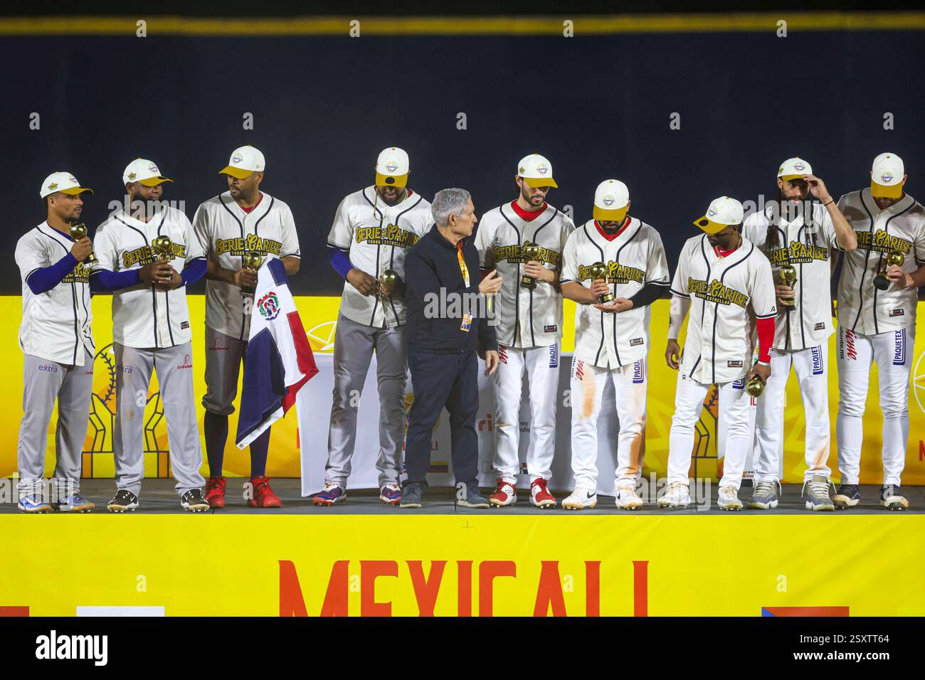 MEXICALI, MEXICO - FEBRUARY 72025 All-Star Team,, during the game ...