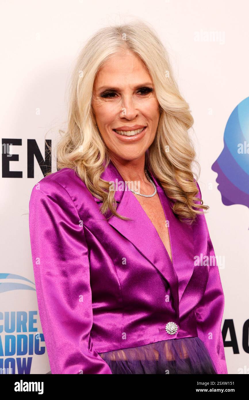 LOS ANGELES - FEB 24: Lisa Stanley at the Cure Addiction Now Inaugural ...