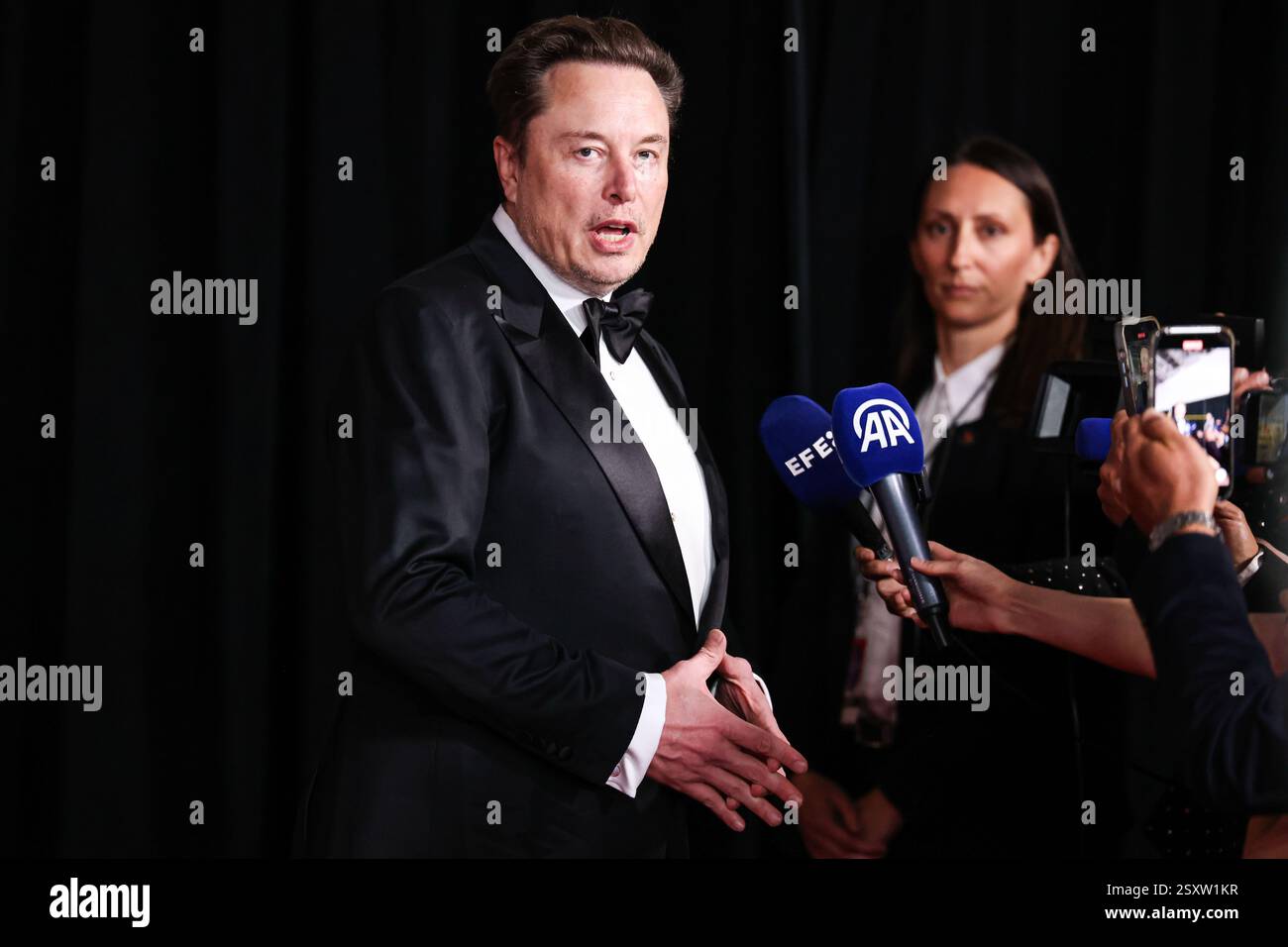 (FILE) Canadian petition to revoke Elon Reeve Musk’s citizenship ...