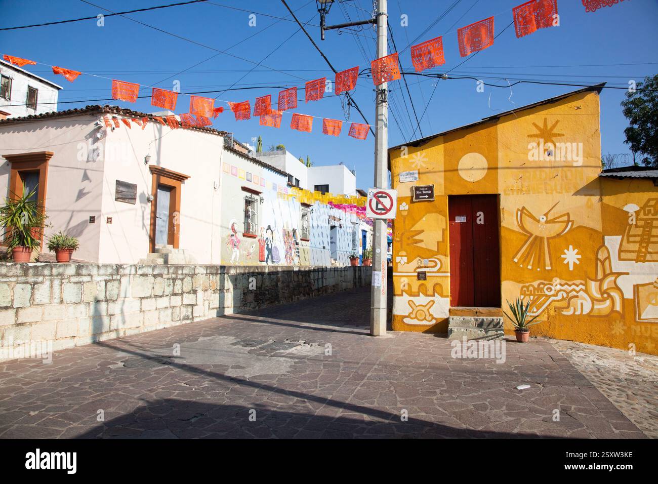 Oaxaca, Mexico; 1st January 2025: Views of the colorful streets of the ...