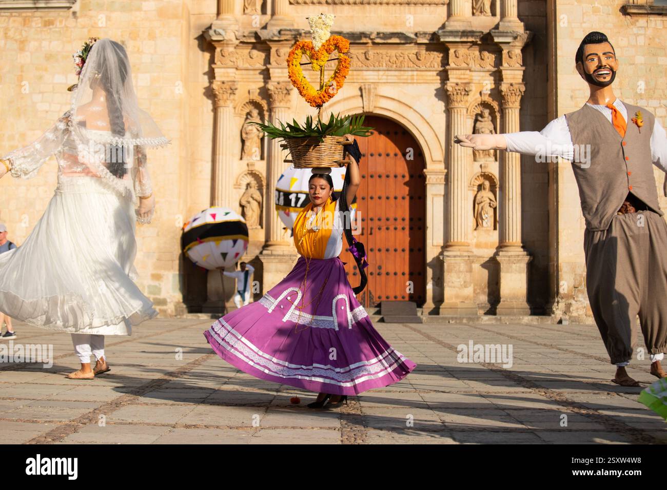 Oaxaca, Mexico; 1st January 2025: Popular folklore parade and dance in ...