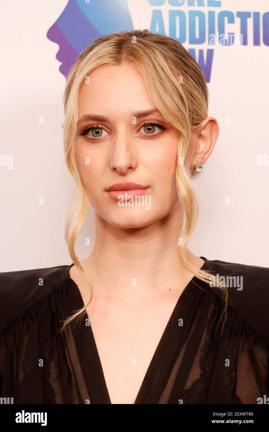 February 25, 2025, Beverly Hills, Ca, USA: LOS ANGELES - FEB 24 ...