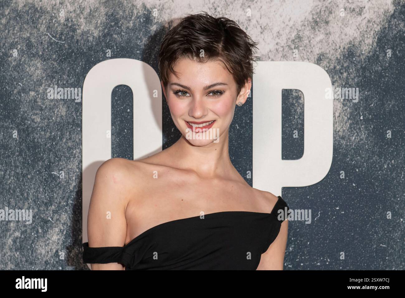 Bec Lauder attends the Apple TV+'s "Dope Thief" Series Premiere at ...