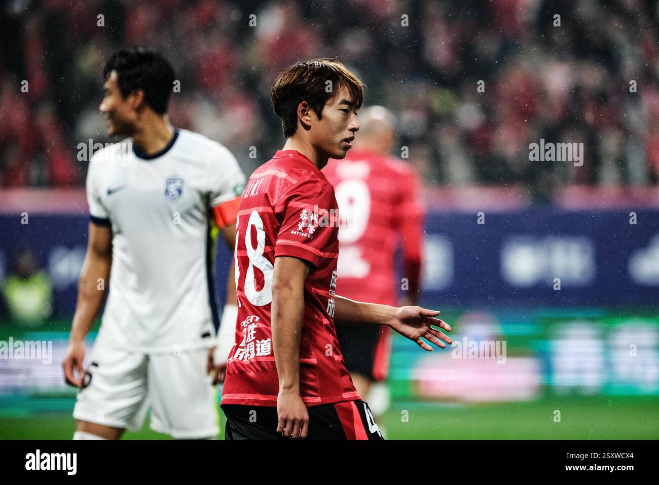Chengdu Rongcheng Football Club defeated Wuhan Three Towns Football ...