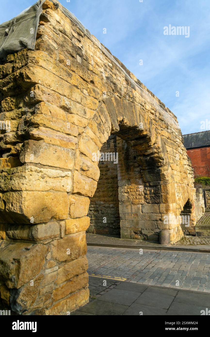 Newport Arch on Ermine Street, Roman entrance gateway to city of ...