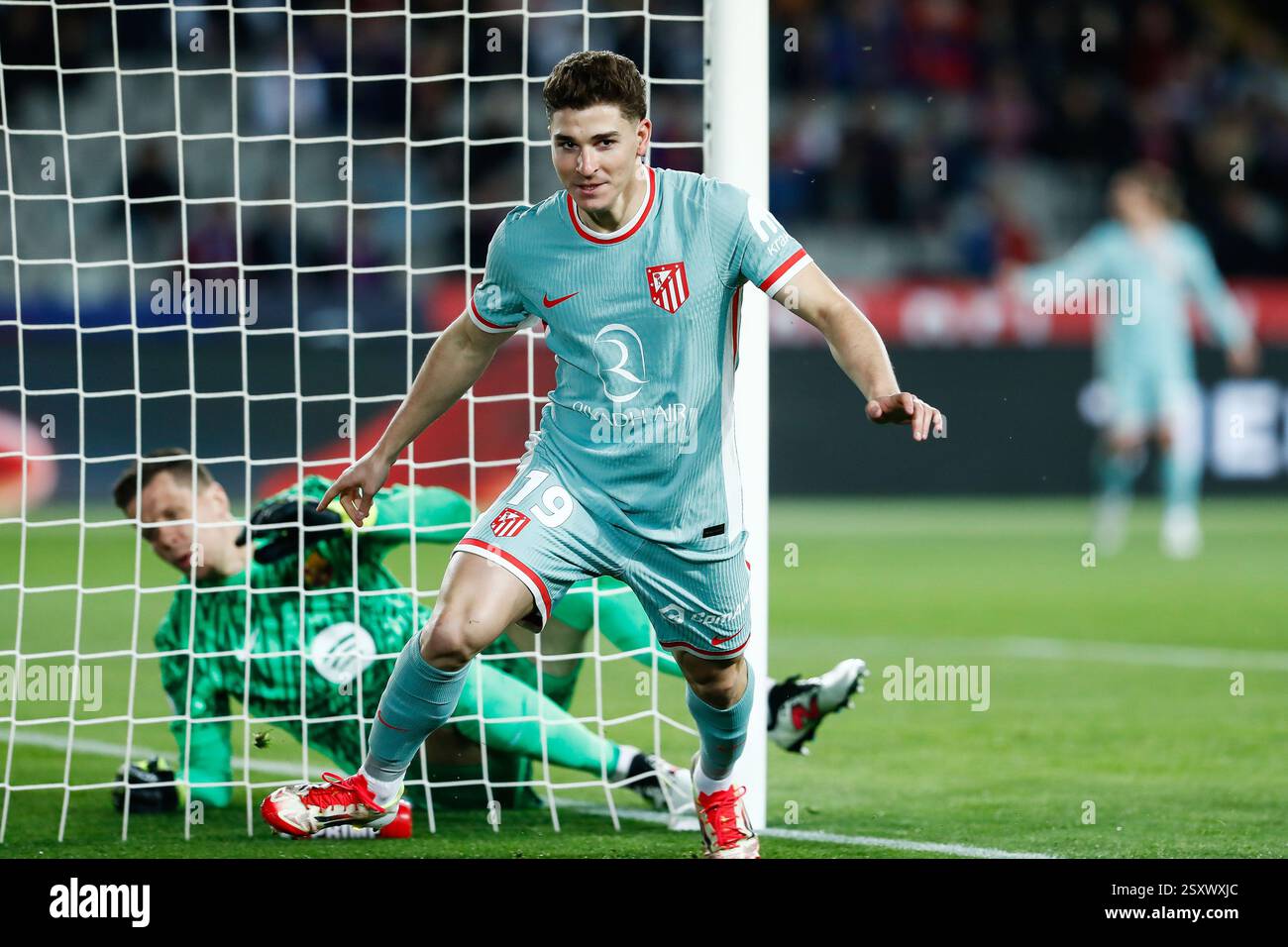 Julian Alvarez of Atletico de Madrid celebrates a goal 0-1 during the ...