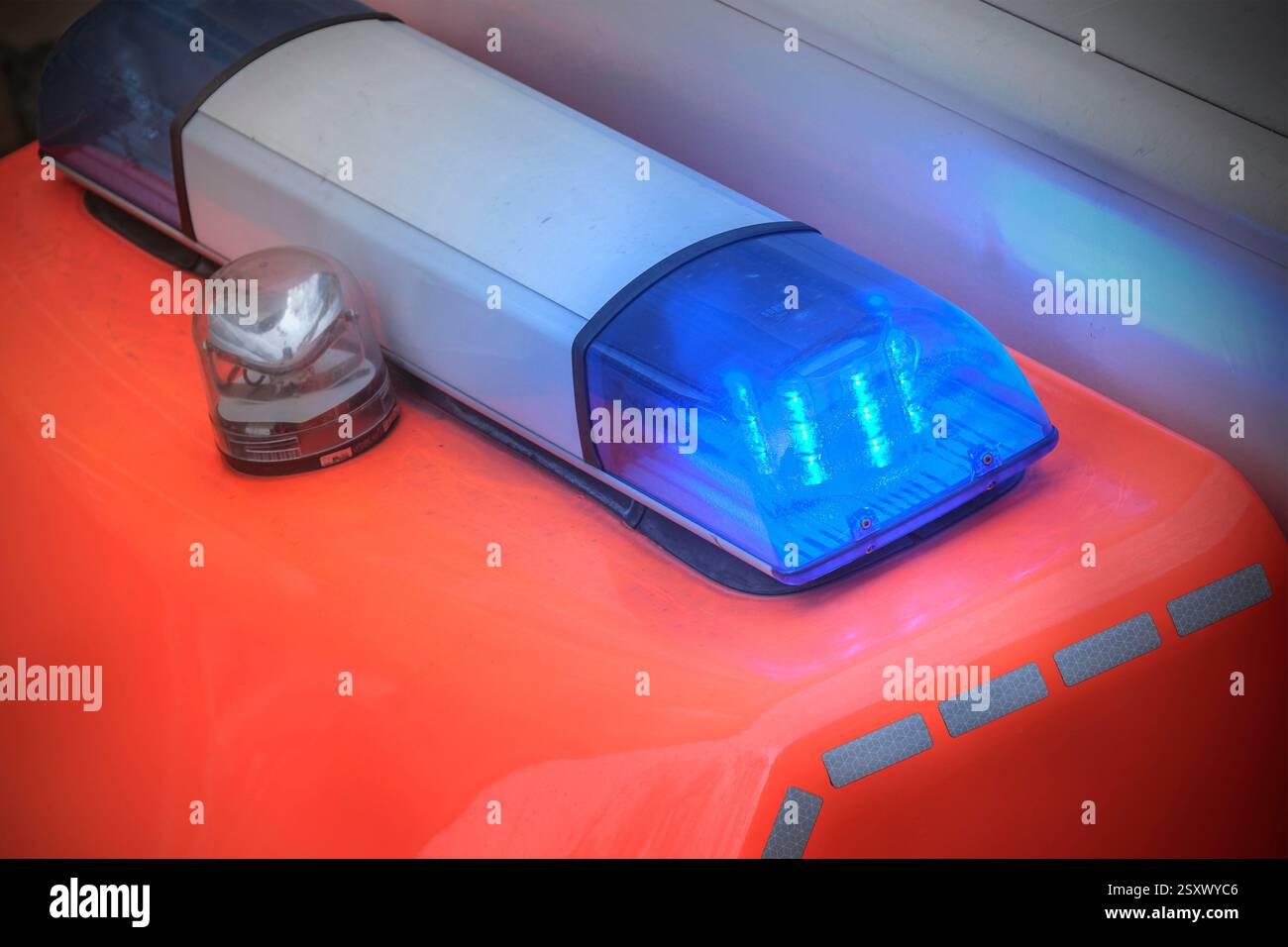 Blue light on an ambulance Stock Photo - Alamy