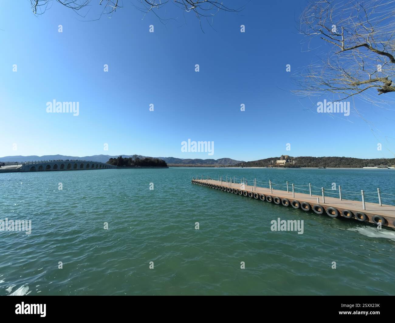 Early spring scenery of the Kunming Lake at the Summer Palace in ...