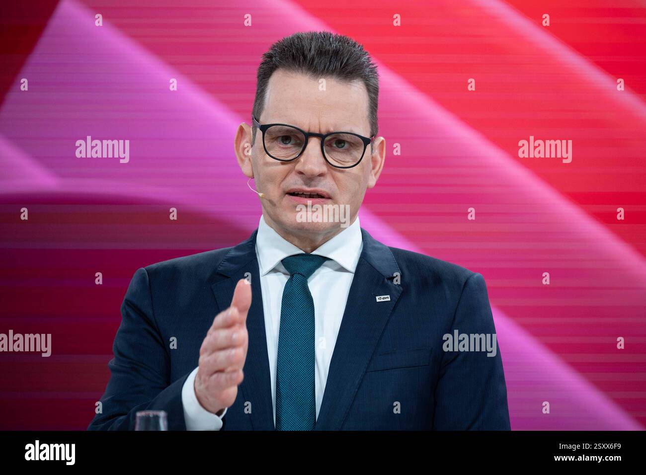 Leonhard BIRNBAUM, Vorstandsvorsitzender CEO, Bilanzpressekonferenz der ...