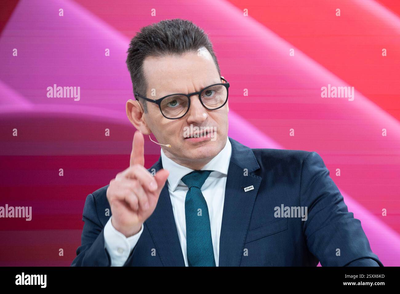 Leonhard BIRNBAUM, Vorstandsvorsitzender CEO, Bilanzpressekonferenz der ...