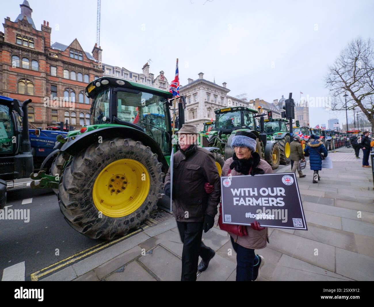 Inheritance tax row hi-res stock photography and images - Alamy