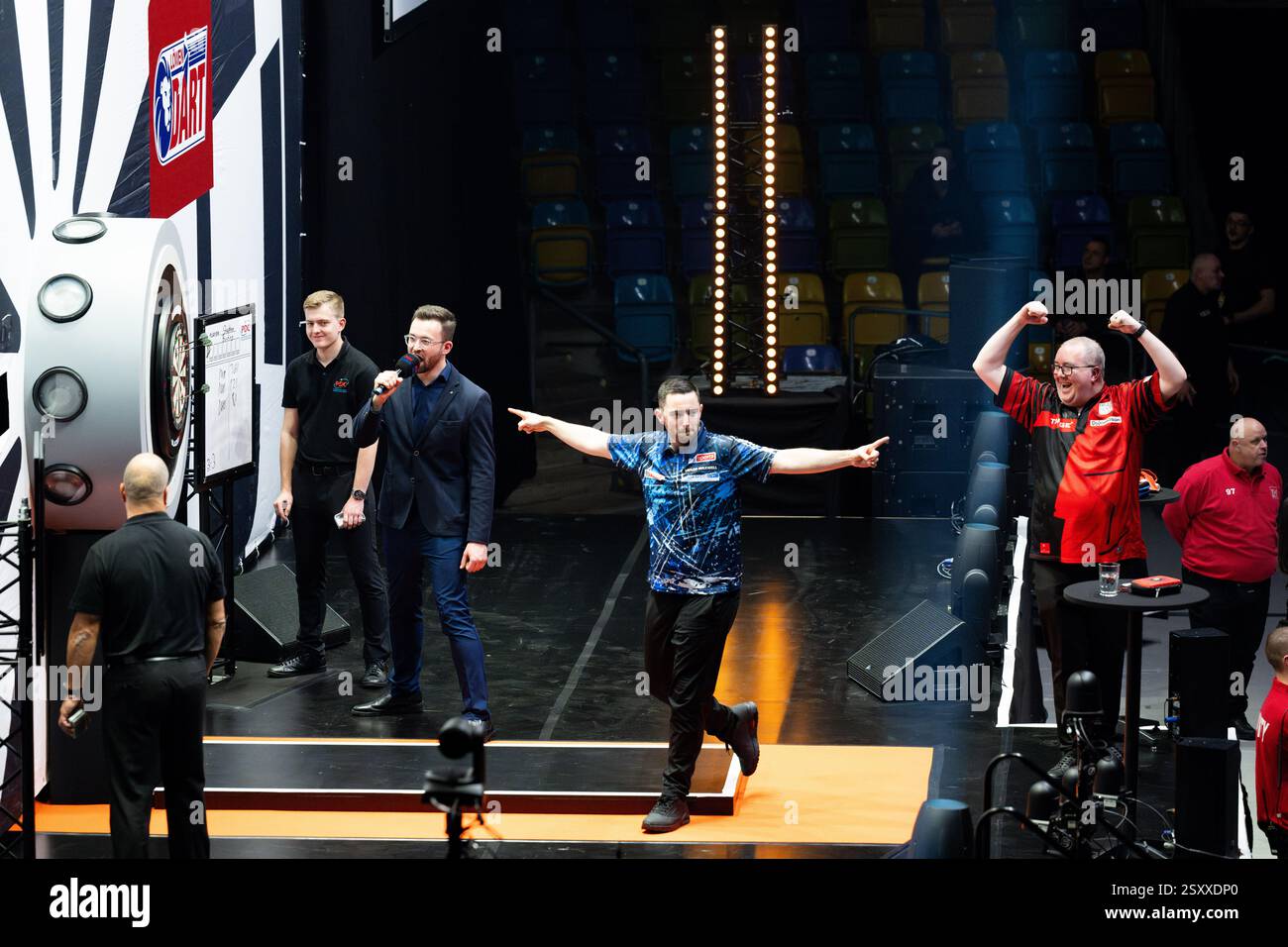 Große Freude bei Luke Humphries aka Cool Hand Luke (England) durch ...