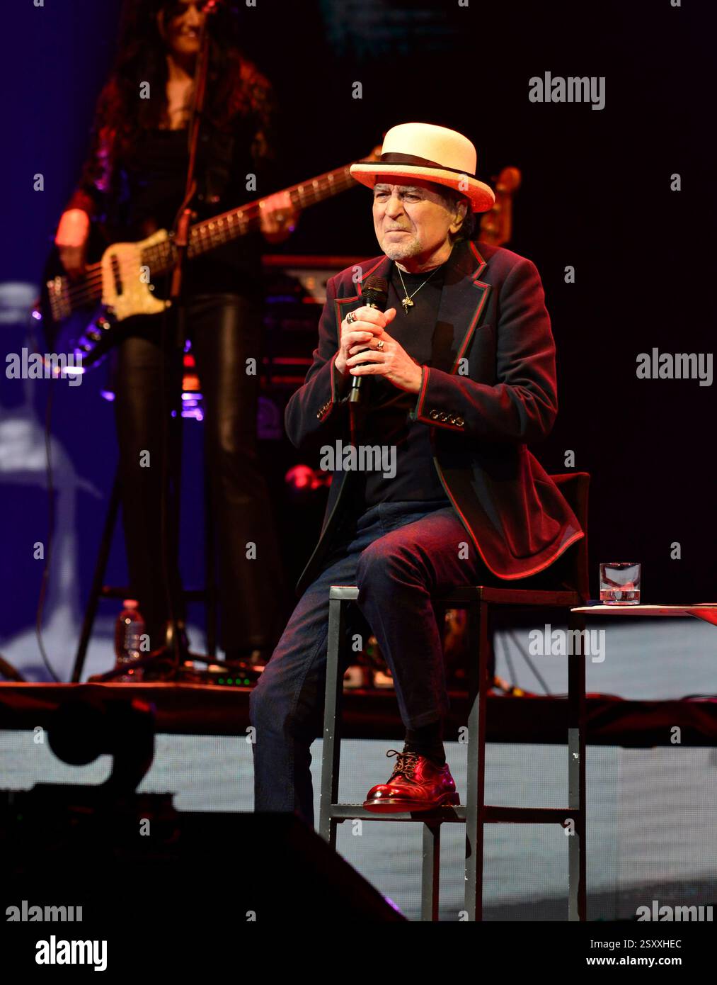 Miami, Florida, USA. 25th Feb, 2025. Spanish musician Joaquín Sabina ...