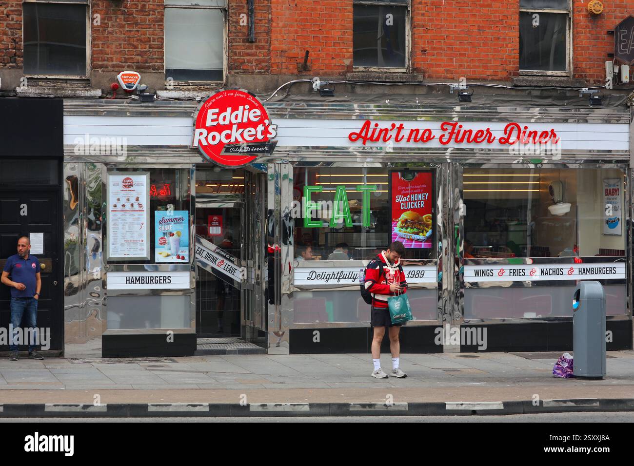 Eddie rockets fast food bar hi-res stock photography and images - Alamy