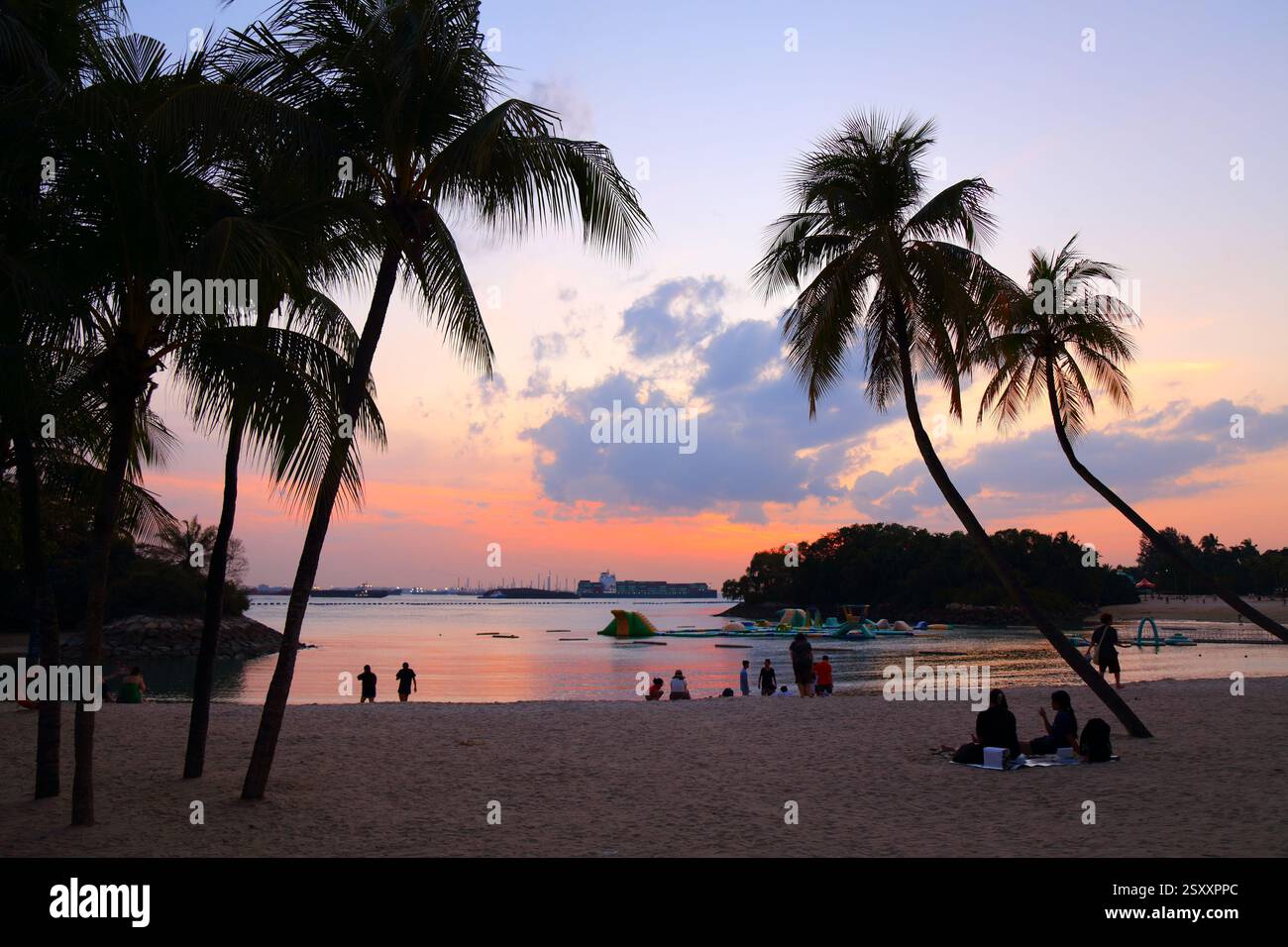 Palawan Beach sunset on Sentosa island in Singapore Stock Photo - Alamy
