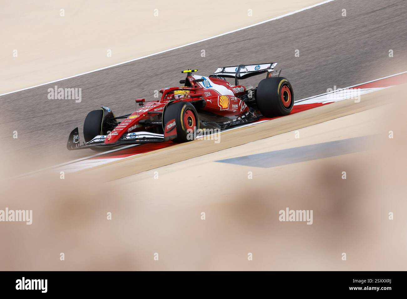 44 HAMILTON Lewis (gbr), Scuderia Ferrari SF-25, action44 HAMILTON Lewis (gbr), Scuderia Ferrari ...