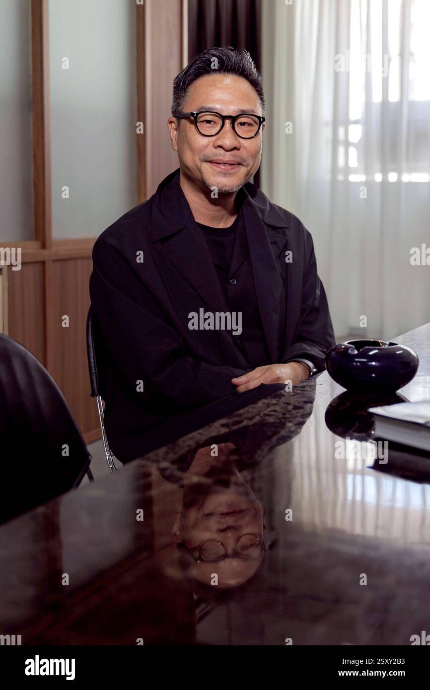 Li Tsz-chun bei einm exklusiven Photoshooting in seinem Studio ...