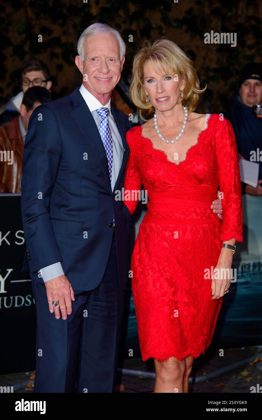 Captain Chesley Sullenberger and Lorrie Sullenberger attend the 'Sully ...